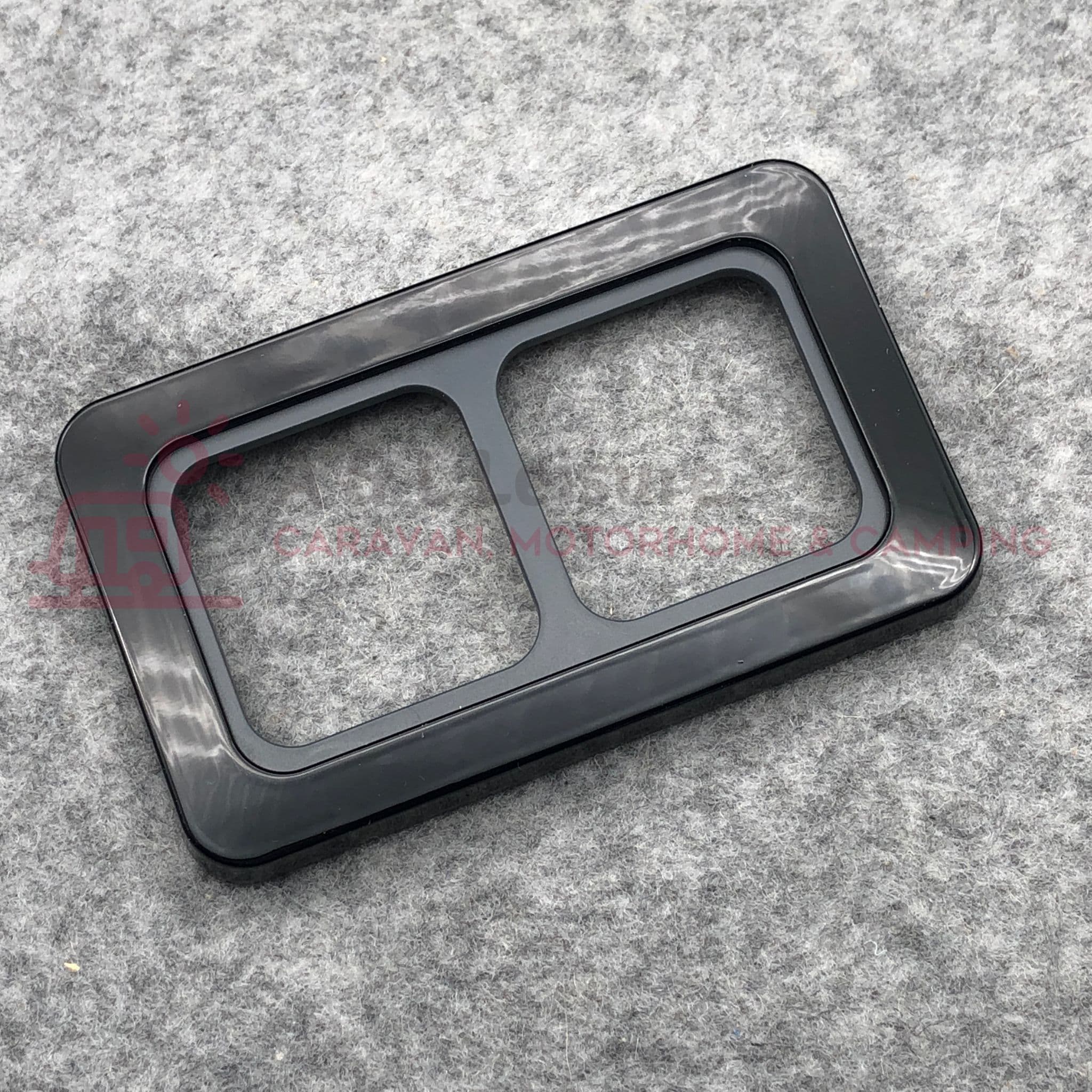 CBE C-Line 2-Way Surround & Faceplate Gloss Black - CT Range